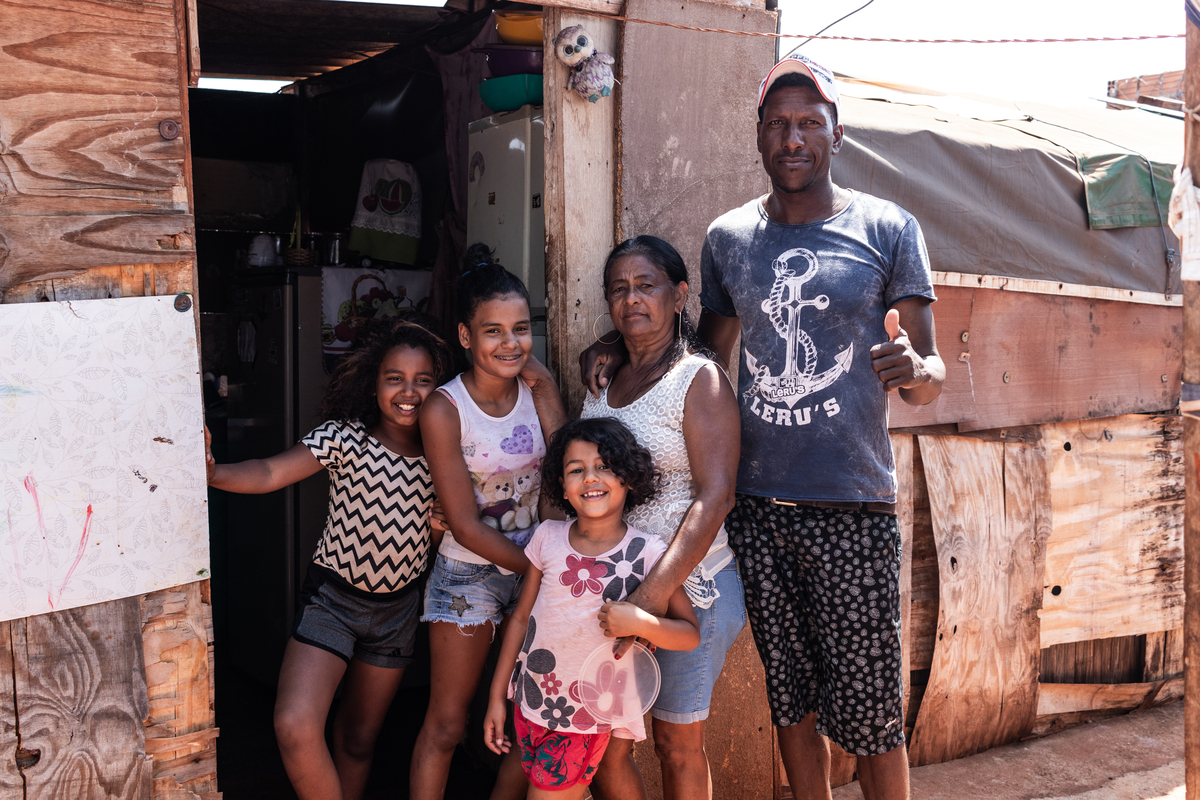 Criando o Futuro | Doe | TETO Brasil